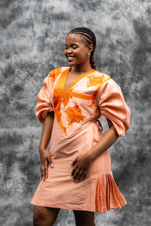 Maina Short – Peach – Yä-dé